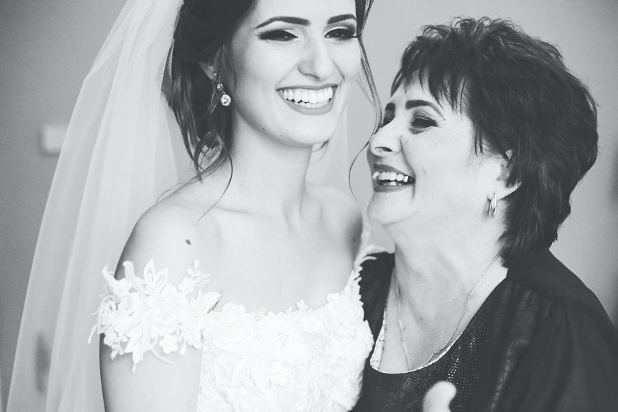Where to buy plus size mother of the bride dresses?– Hello Curve
