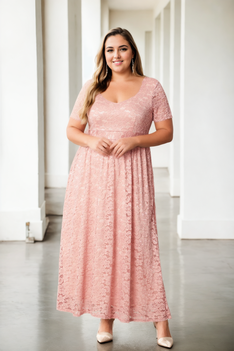 Tania Plus Size Lace Short Sleeve Evening Dress– Hello Curve