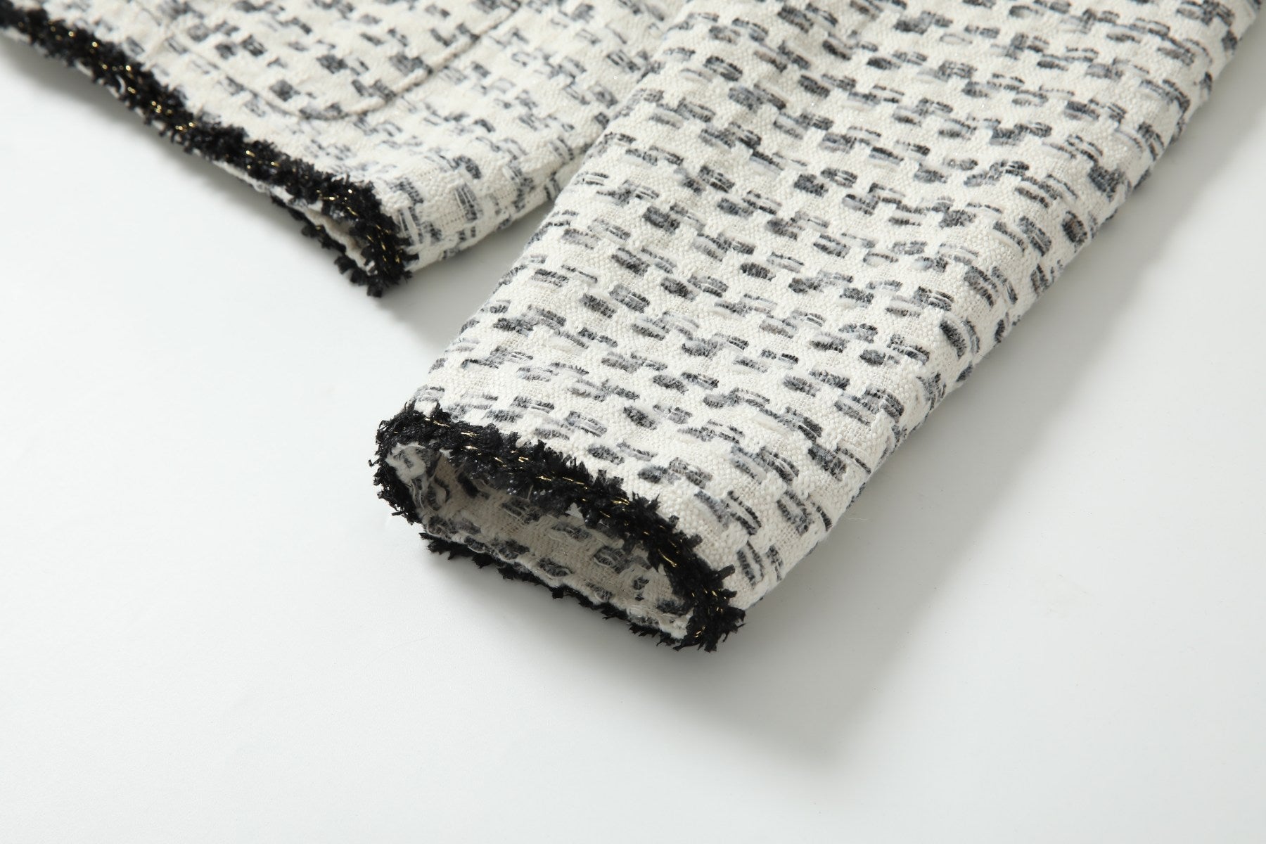 Plus Size White Tweed Jacket– Hello Curve