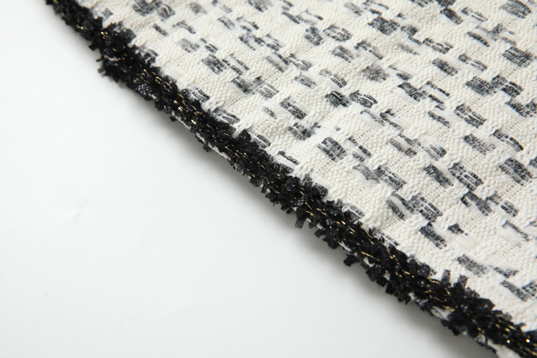 Plus Size White Tweed Jacket– Hello Curve