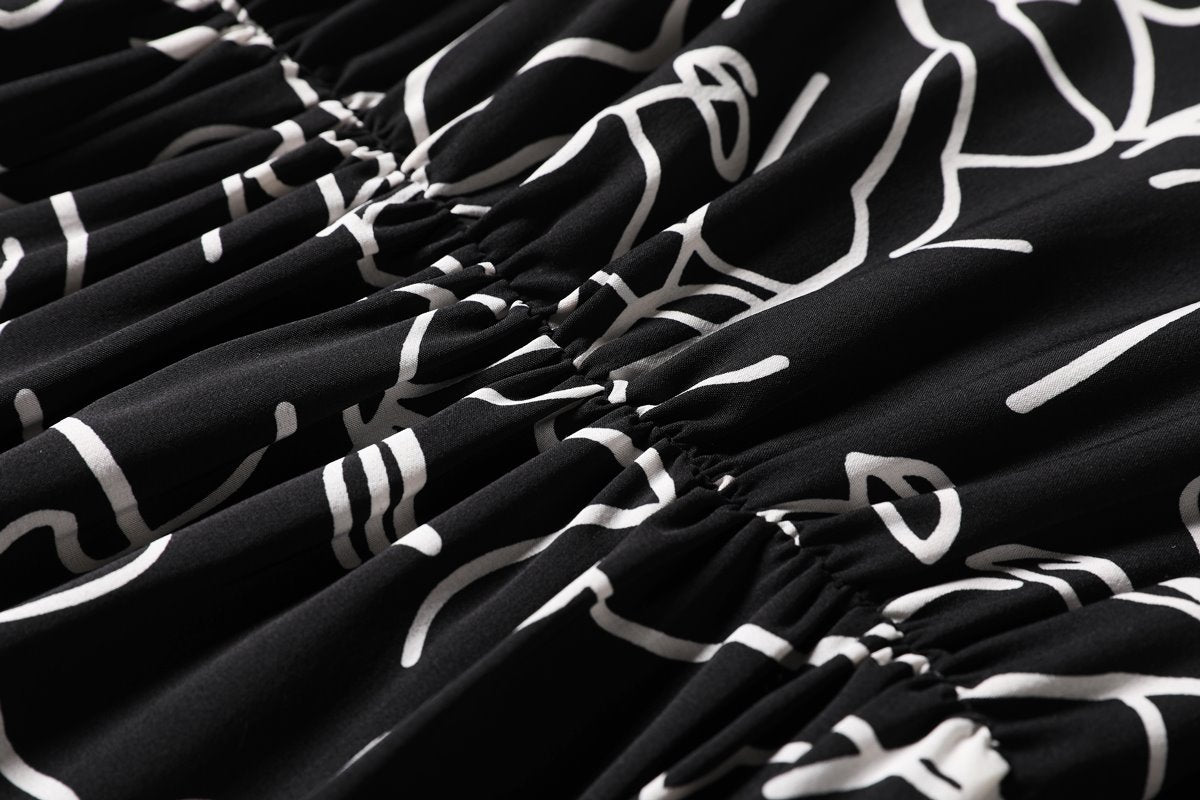 Aari Plus Size Scribble Art Maxi Dress– Hello Curve