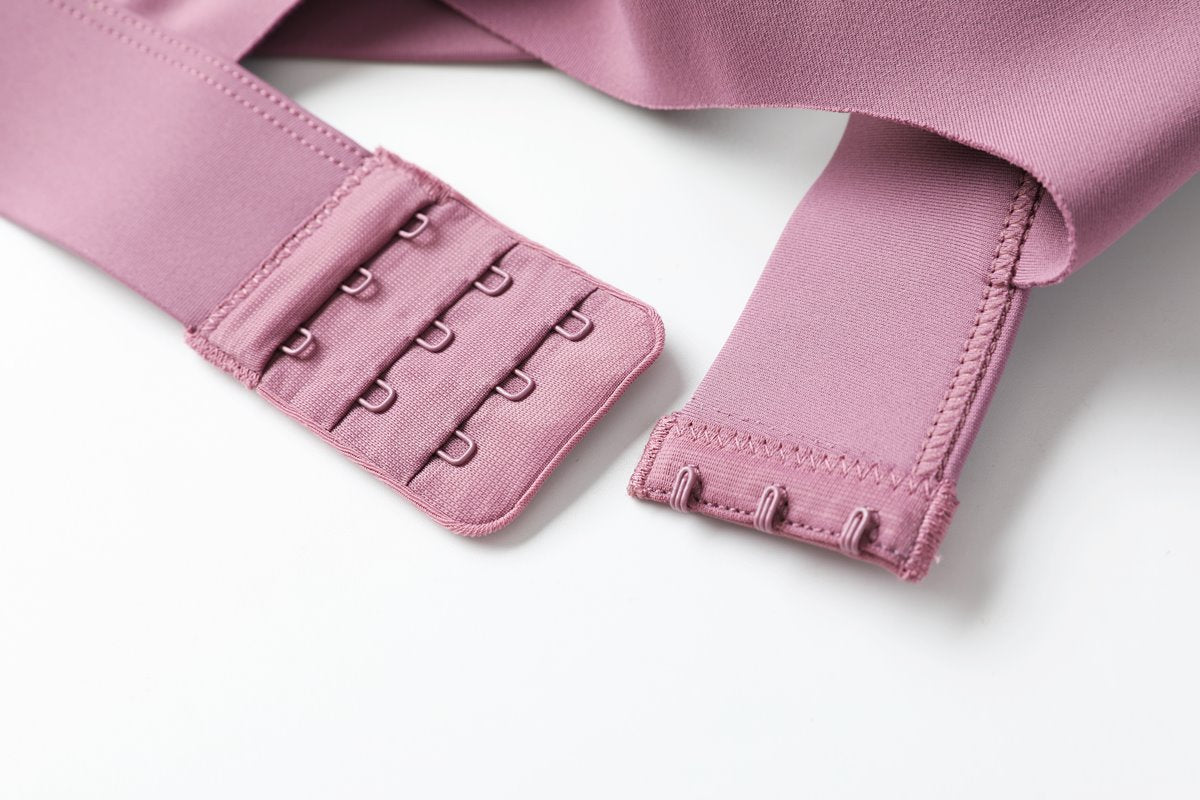 Kiara Plus Size Back Wrap Sports Bra– Hello Curve