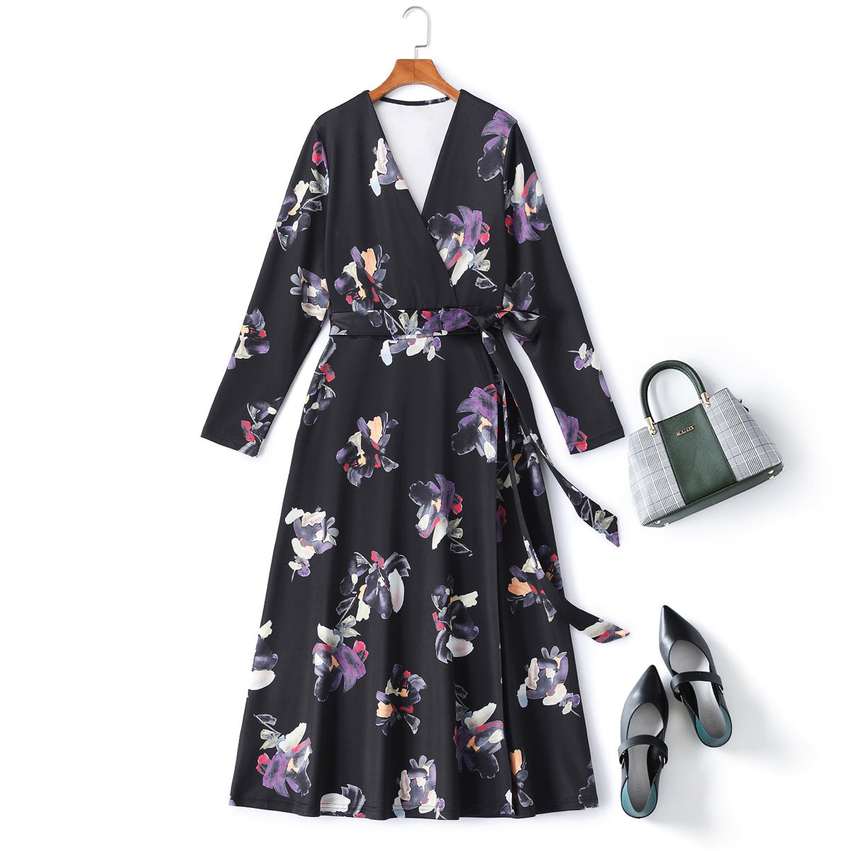 Daleysa Plus Size Floral Wrap Maxi Dress– Hello Curve